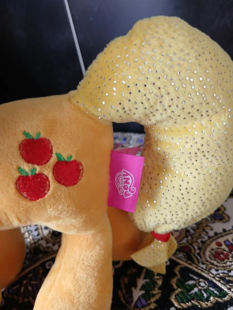 MY LITTLE PONY Applejack. Brand New. With Original labels. 12 INCHES ...