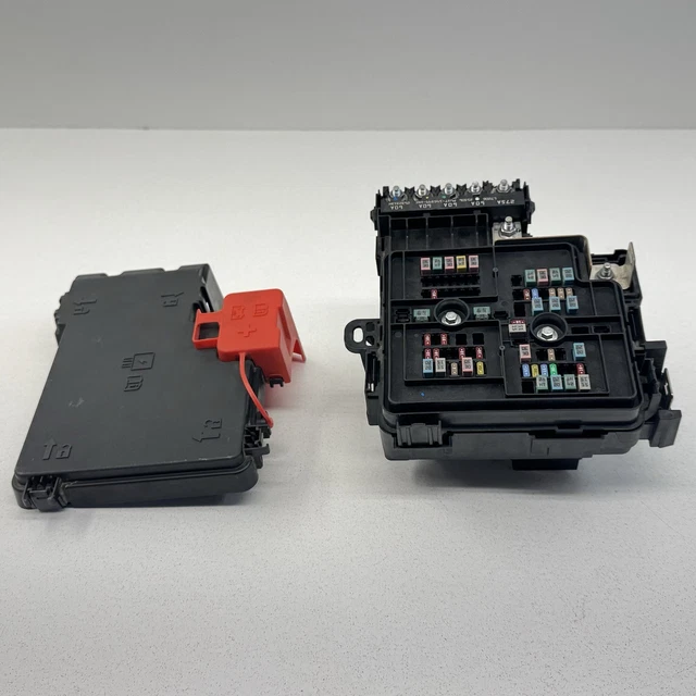 2024 FORD MUSTANG GT Engine Bay Fuse Box Relay Junction Box PR3T-14D068 ...