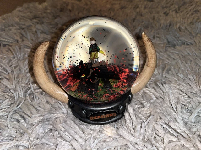 DREAMWORKS DRAGONS HOW To Train Your Dragon Toothless and Hiccup Snow ...