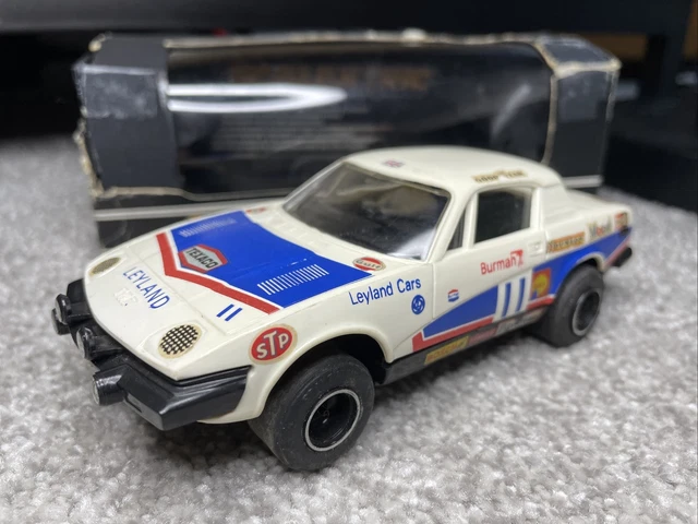 VINTAGE SCALEXTRIC TRIUMPH TR7 C130 Rally CAR WHITE LEYLAND LIVERY SLOT ...