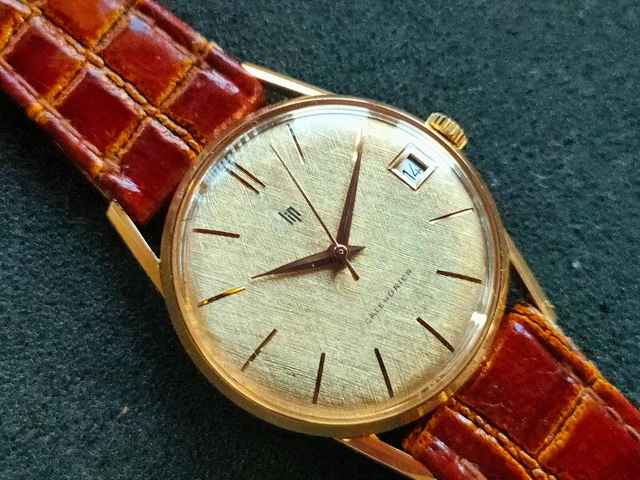 MONTRE MÉCANIQUE HOMME LIP CALENDRIER R136 plOR - restaurée, révisée et ...