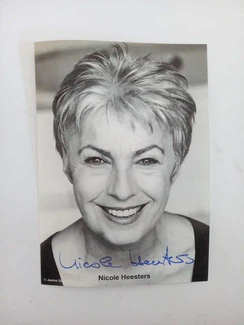 NICOLE HEESTERS - - original Autogramm - ca. 15x10cm - Autogrammkarte EUR 20,00 - PicClick DE