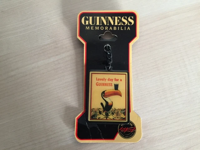 OFFICIAL LICENSED GUINNESS Keyring - Toucan/Lovely day for a GUINNESS ...