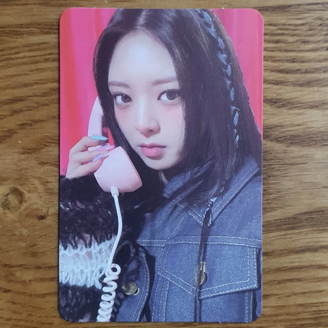 yuna-official-photocard-itzy-1st-album-crazy-in-love-genuine-kpop-6-51