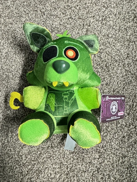 FUNKO FIVE NIGHTS at Freddy's FNAF Special Delivery AR RADIOACTIVE FOXY ...
