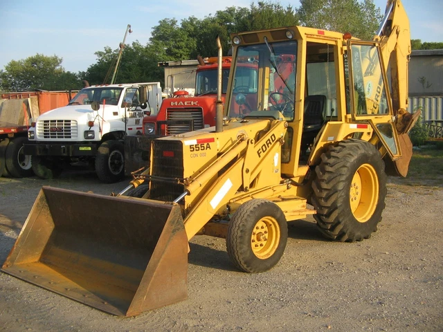 FORD TRAKTORE 555A 555B 655A Tlb Heckbagger Lader Service Reparatur ...