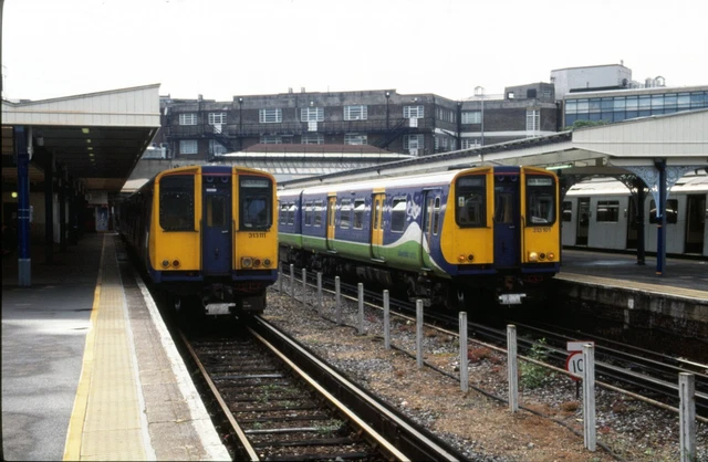 2383 ORIGINAL COLOUR Slide Emu Class 313 111 & 313 101 At Richmond £2. ...