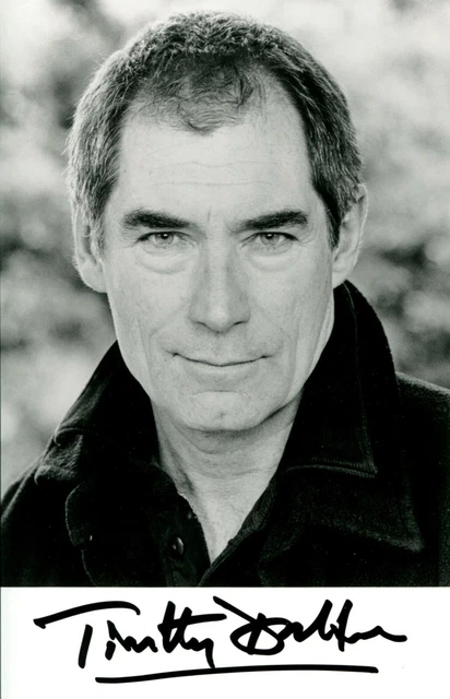 PHOTO ORIGINALE SIGNATURE preprint de TIMOTHY DALTON / James Bond 007 ...