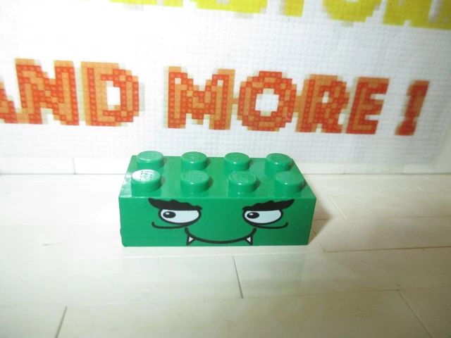LEGO - 1X Brick 2x4 Smiling Face with Fangs Pattern 3001pb010 EUR 1,00 ...