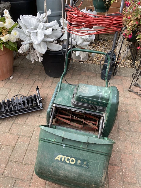 ATCO WINDSOR 14S Self propelled Electric Lawnmower & Scarifier cassette ...