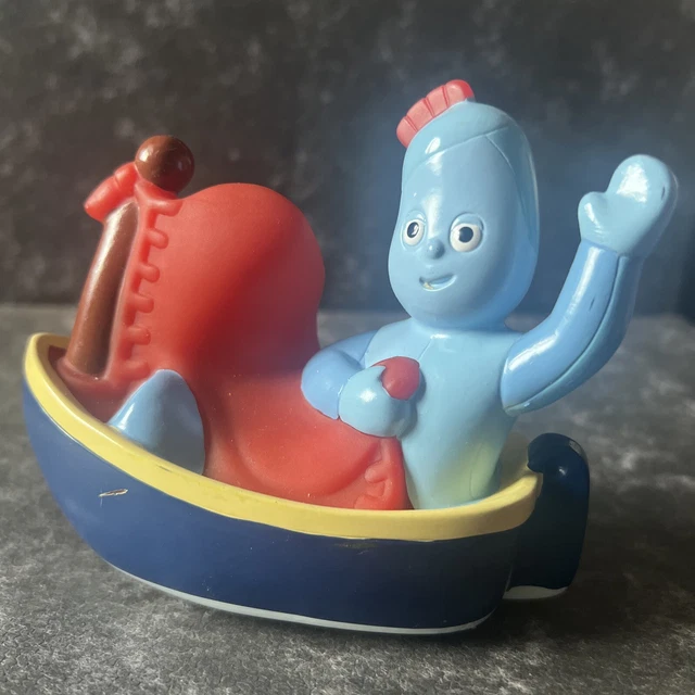 HASBRO RAGDOLL IN The Night Garden "Iggle Piggle" Boat Toy Figure 2007 ...