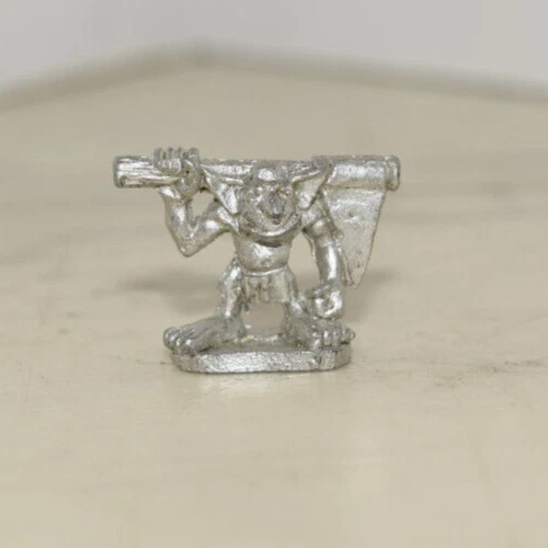 WARHAMMER 40K ROGUE Trader Snotling Runt mit Wimpel: 40k Ork Snotling ...