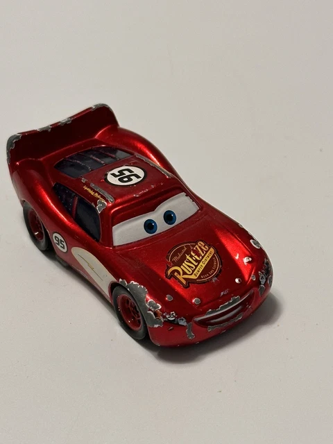 CRUISING #95 LIGHTNING MCQUEEN RACE CAR Disney Pixar Cars 1:55 Diecast ...