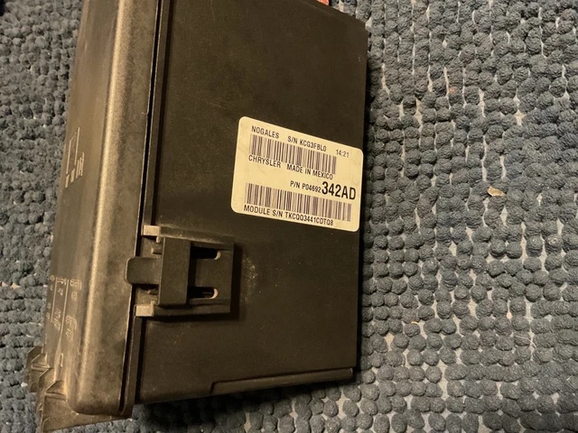 11-14 JEEP PATRIOT Compass TIPM Totally Integrated Power Module ...