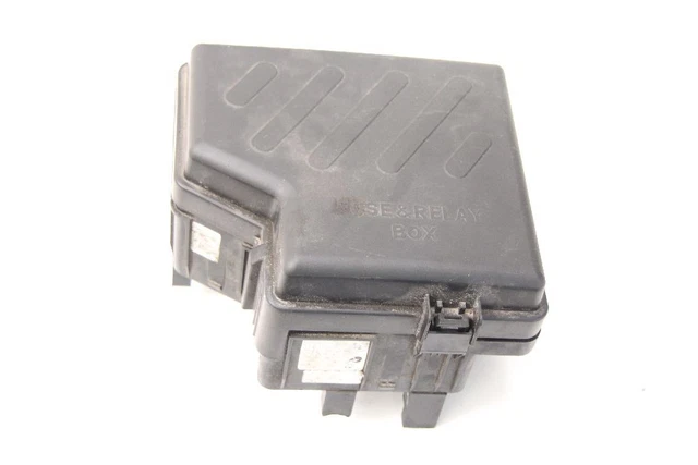 BOITE A FUSIBLE RELAIS COMPARTIMENT MOTEUR Hyundai SANTA FE 2 CM diesel ...