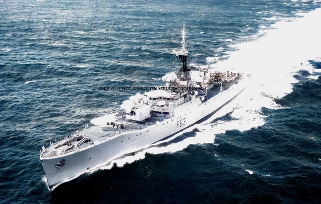 ROYAL NAVY WHITBY Class Frigate Hms Scarborough In September 1961 £1.99 ...