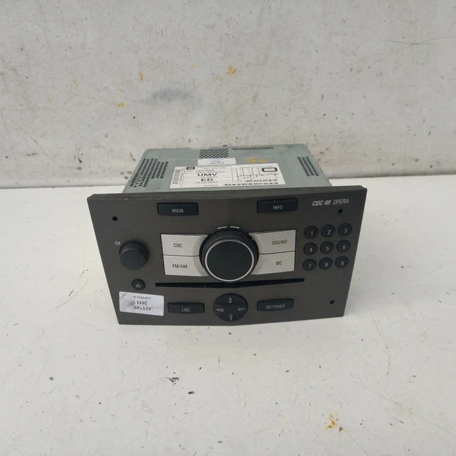 HOLDEN CAPTIVA STEREO/HEAD Unit Dash Radio Control/Head Unit, 6 Disc Cd ...
