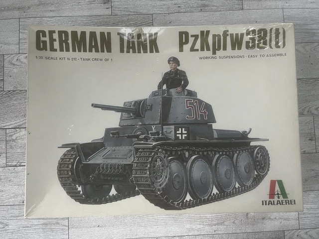 ITALERI - GERMAN Tank Panzer PzKpfw 38(t) Model Kit- 1/35 - # 212 $25. ...