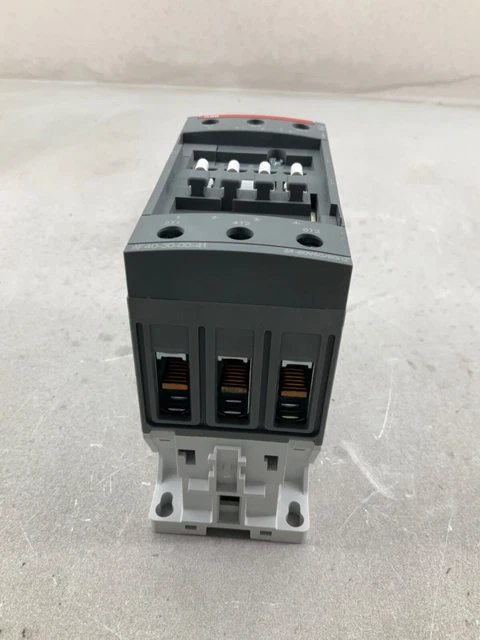 NEW ABB AF40-30-00-41 CONTACTOR 24-60V DC 50/60Hz 70A 3:18.5kW-400V AC ...