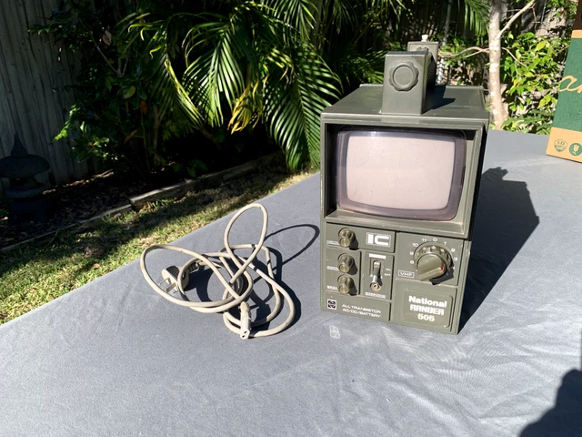 VINTAGE NATIONAL PANASONIC Ranger 505 Transistor Portable Television ...