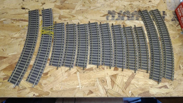 FLEISCHMANN PROFI HO CURVED TRACK BUNDLE 8 x 6127 & 4 X 6120 £20.00 ...