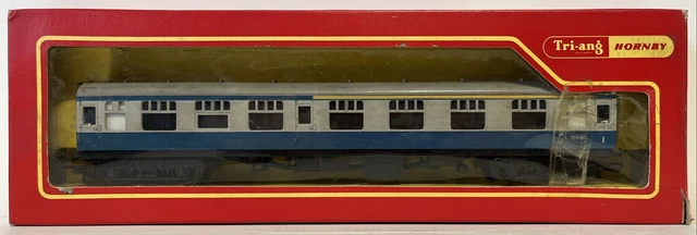 VINTAGE TRIANG R727 Oo Composite Coach Blue/White With Seats Model ...