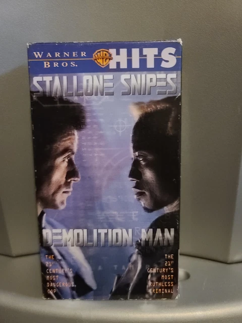 DEMOLITION MAN VHS 1994 Sylvester Stallone Wesley Snipes Sandra Bullock ...