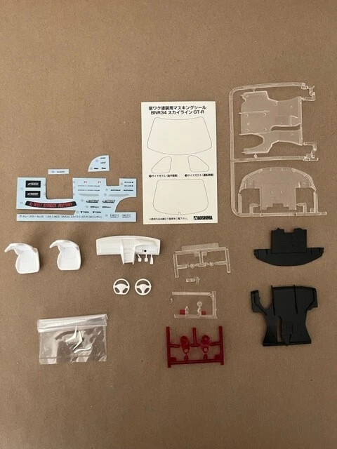 1/24 AOSHIMA FUJIMI Tamiya Nissan Skyline GTR R34 pièces/autocollants ...