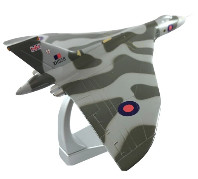 CORGI AVIATION AVRO VULCAN B2 XH558 Military Air Power 1:144 Scale ...