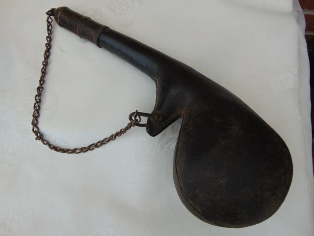 ANTIQUE 19TH CENTURY Persian Embossed Leather Scrotum Powder Flask £55. ...