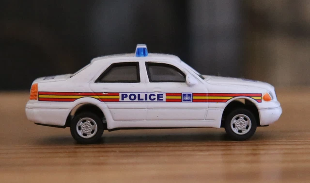 DIECAST MODEL - Hongwell Cararama 1:64 Scale - Mercedes Benz Class ...