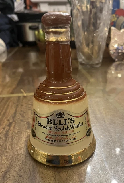 VINTAGE SMALL WADE Bells Scotch Whisky Bottle Ceramic Bell Shape 16cm ...