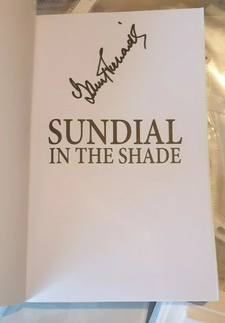 SOUTH AFRICA CRICKET Legend BARRY RICHARDS Signed Biography SUNDIAL IN ...