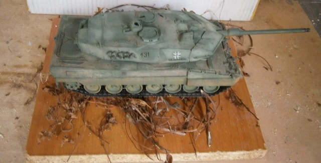 BUILT E PAINT Tank Leopard 2A5 Improved Bundeswher Ucraina 1-35 T-72 ...