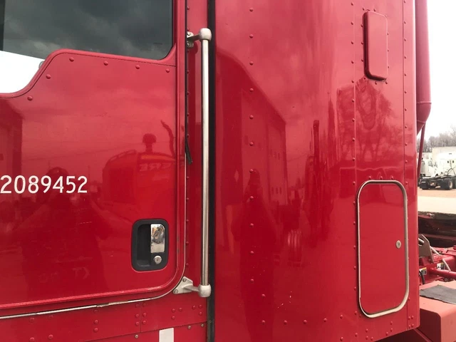 KENWORTH T800 ALUMINUM 36(in) Grab Handle CAB - Used $169.99 - PicClick