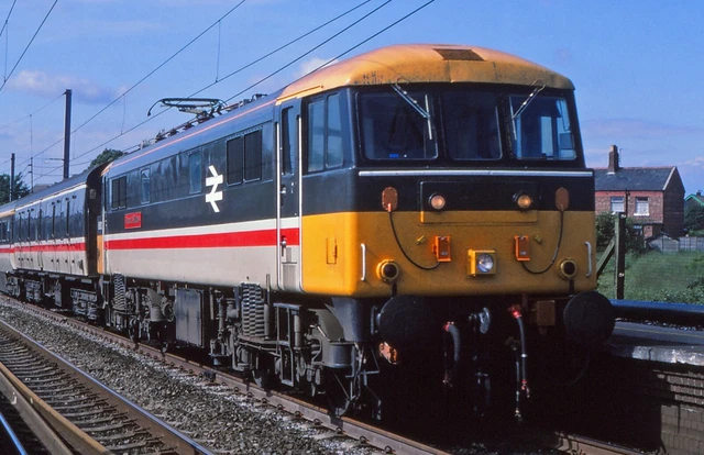CLASS 86 NO 86102 in old intercity £0.90 - PicClick UK