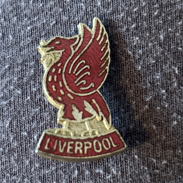 LIVERPOOL FC-CIRCA 1980S-ICONIC Liverbird-Red Enamel Pin Badge YNWA £5. ...