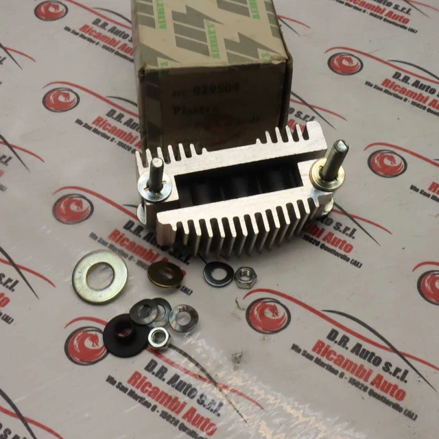 PLAQUE PORTE DIODE CITROEN CX RENAULT R5 COD. 029504 NEUVE MEMBERS EUR ...