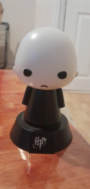 HARRY POTTER LORD Voldemort Light Up Figure #003 Icon Series 1 EUR 5,83 ...