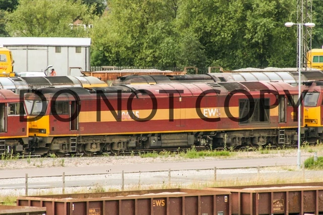 UK DIESEL TRAIN Railway Photograph Of Class 60 60035 Loco. Rm60-178 £1. ...