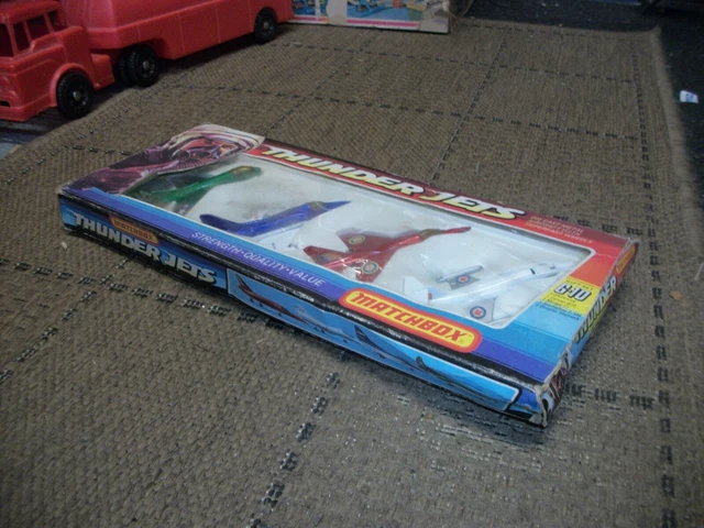 VINTAGE MATCHBOX THUNDER Jets Set £20.99 - PicClick UK