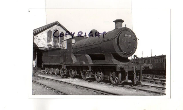 RAIL PHOTO LMS HR 440 14422 Inverness works shed CR £2.59 - PicClick UK