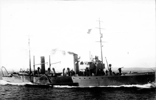 BRITISH ROYAL NAVY Battleship Destroyer Hms Echo Shipping Naval Old ...