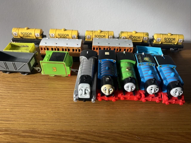 THOMAS THE TANK Engine & friends trackmaster Bundle Motorised SPARES OR ...