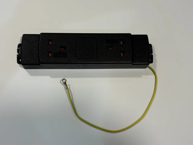 ELITE+ CMD 92 Series Power Module 92K005GST Under desk 2x UK Outlet £10 ...