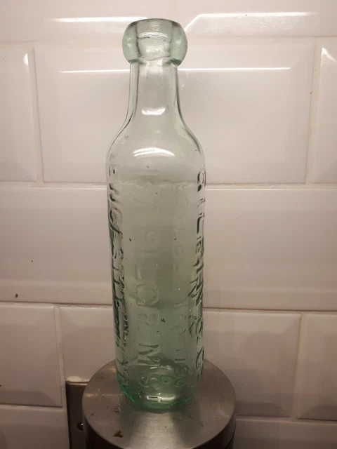 OLD GREEN BOTTLE. GILPIN & Co NEWCASTLE 137 PILGRIM ST £5.00 - PicClick UK