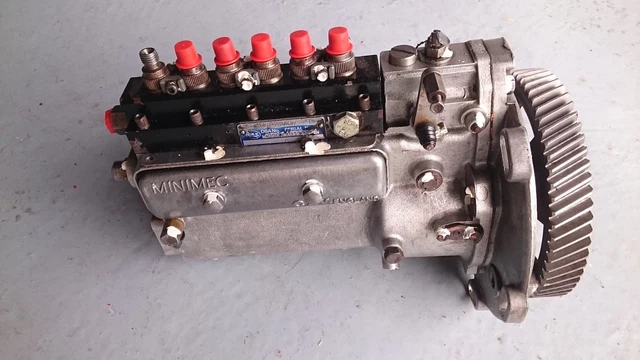 CAV MINIMEC INJECTION Pump Ford 2715E D series Engines & Dorset ...