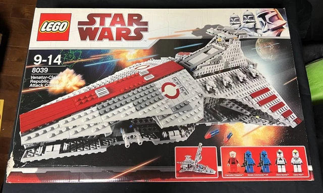 LEGO 8039 VENATOR-CLASS Republic Attack Cruiser STAR WARS THE CLONE ...