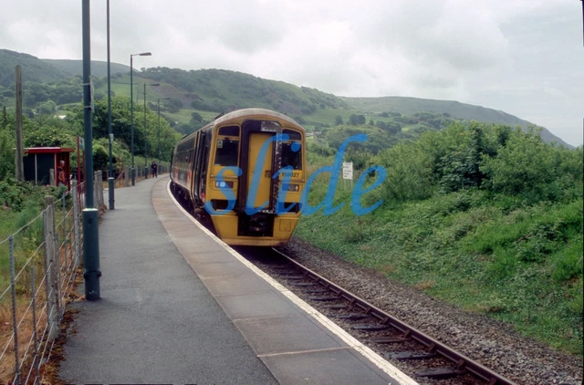 BRITISH RAIL DIESEL Multiple Unit Sprinter Dmu 158827 Morfa Mawddach ...