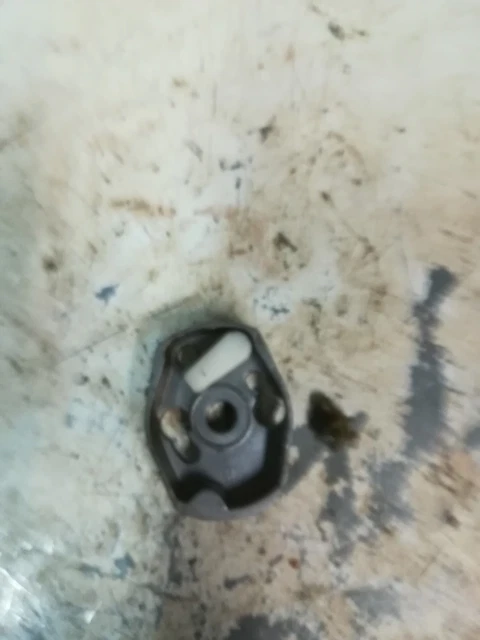 DEBROUSSAILLEUSE COUPE Bordure Robin Nb253 Systeme Accroche Lanceur EUR ...